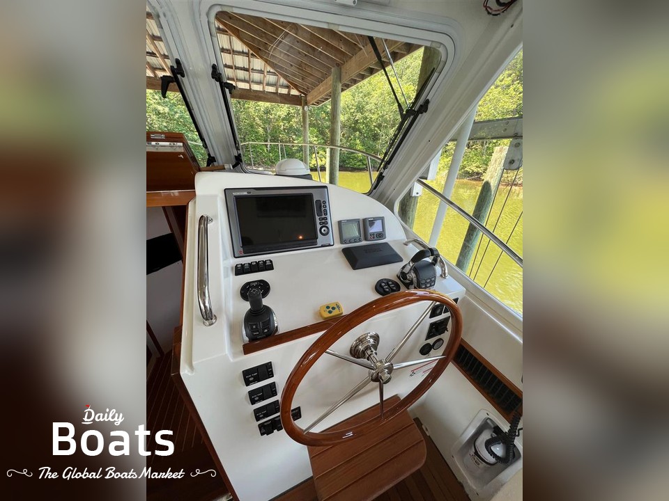 2012 Mjm Yachts 40Z for sale. View price, photos and Buy 2012 Mjm ...