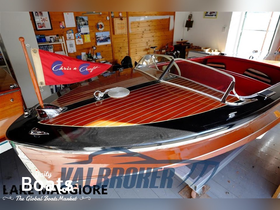 1950 Chris-Craft 17 De Luxe Runabout for sale. View price, photos and ...