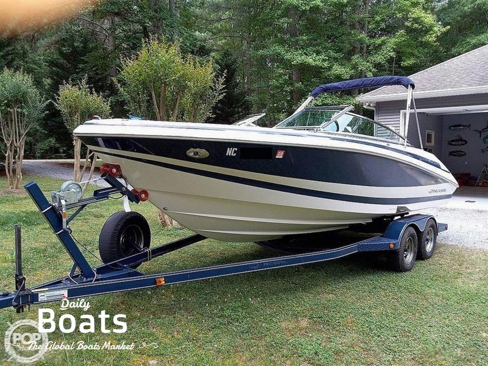 2004 Regal Boats 2200 for sale. View price, photos and Buy 2004 Regal ...