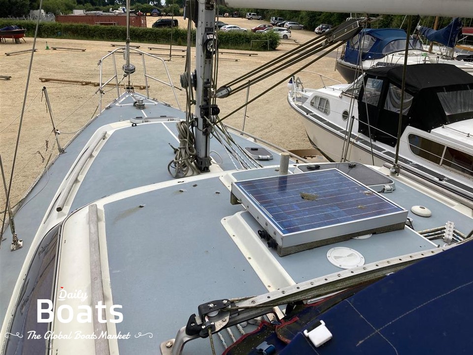 1990 Westerly Riviera 35 for sale. View price, photos and Buy 1990 ...