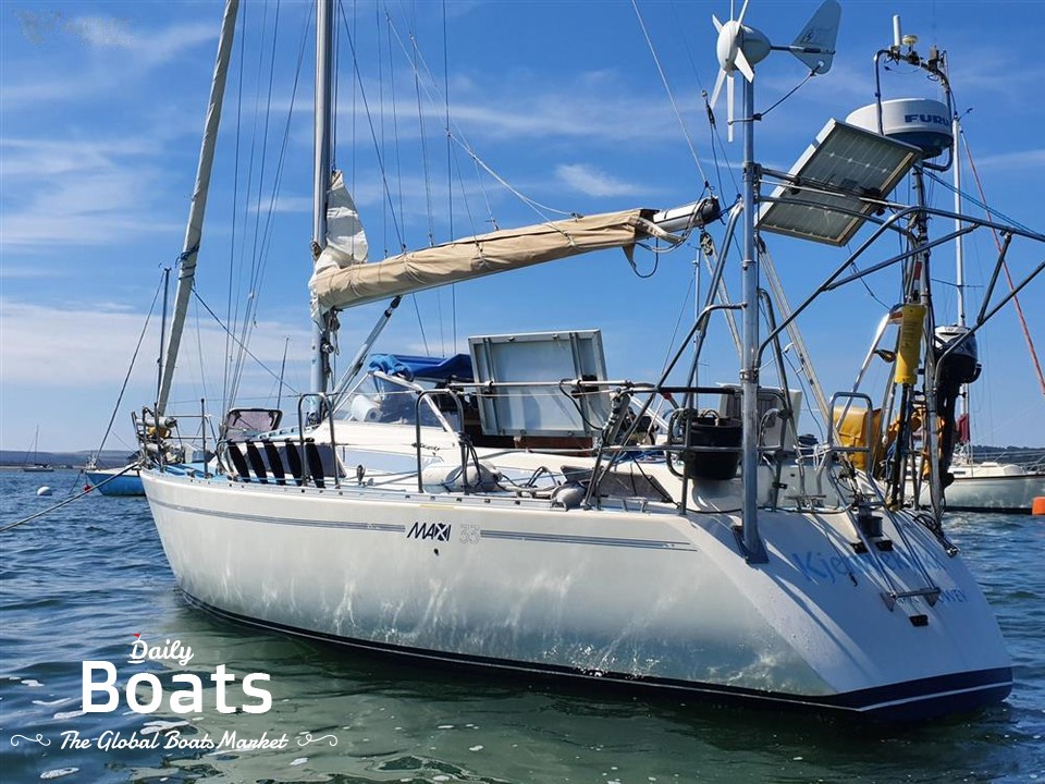 1988 Maxi Yachts 33 for sale. View price, photos and Buy 1988 Maxi ...