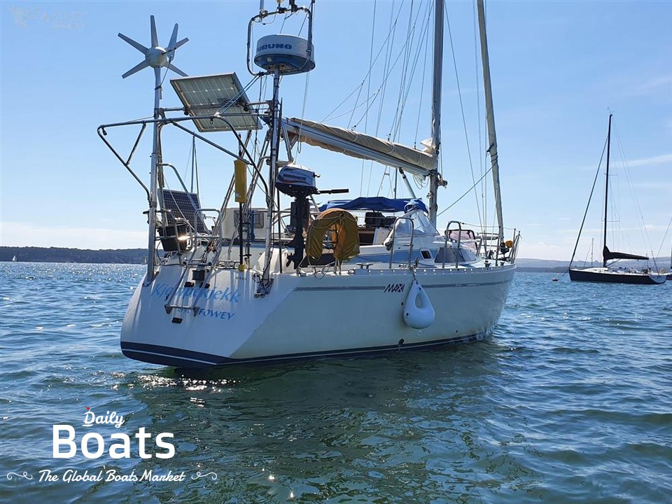 1988 Maxi Yachts 33 for sale. View price, photos and Buy 1988 Maxi ...