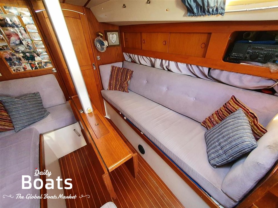 1988 Maxi Yachts 33 for sale. View price, photos and Buy 1988 Maxi ...