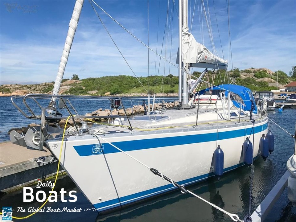1998 Sweden Yachts 370 for sale. View price, photos and Buy 1998 Sweden ...