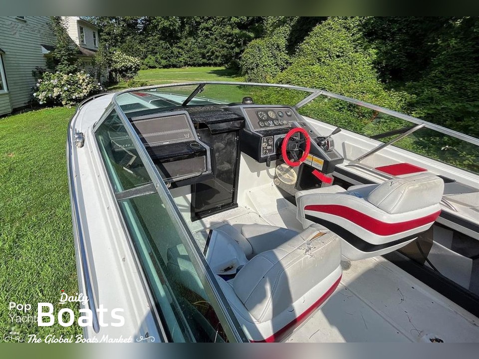 1988 Formula 242 for sale. View price, photos and Buy 1988 Formula 242 ...