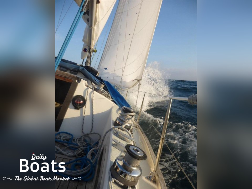 1990 Contessa 32 for sale. View price, photos and Buy 1990 Contessa 32 ...