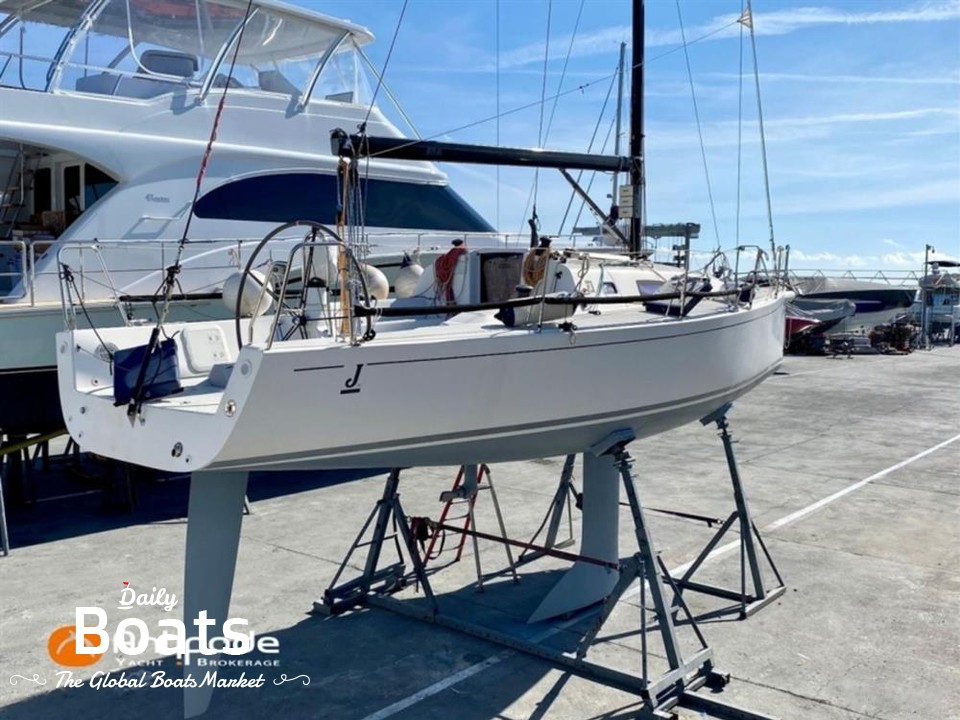 2012 J Boats J111 for sale. View price, photos and Buy 2012 J Boats ...