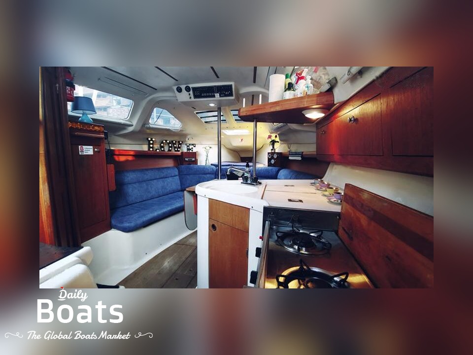1998 Hunter Legend 280 for sale. View price, photos and Buy 1998 Hunter ...