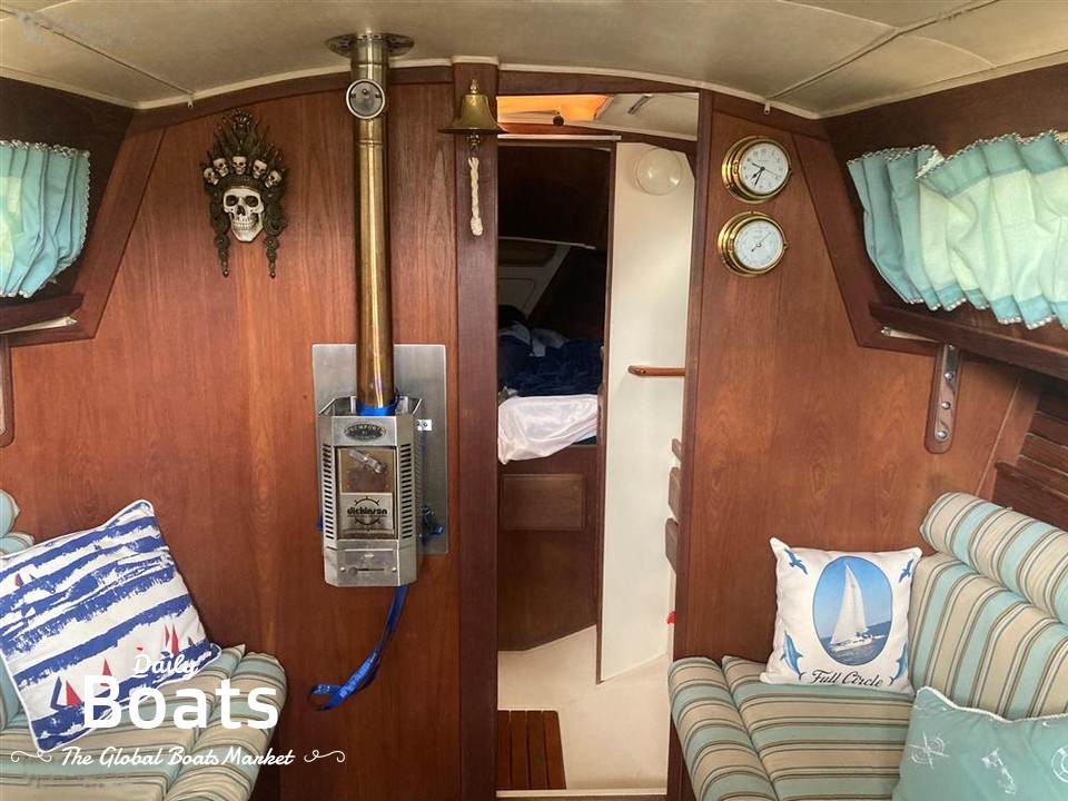 1984 Islander Sailboats Bahama 30 for sale. View price, photos and Buy ...