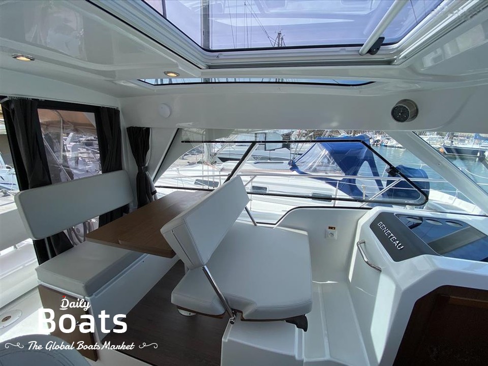 2021 Bénéteau Boats Antares 9 for sale. View price, photos and Buy 2021 ...