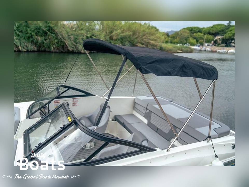 2022 Bayliner Vr4 Bowrider Inboard for sale. View price, photos and Buy ...