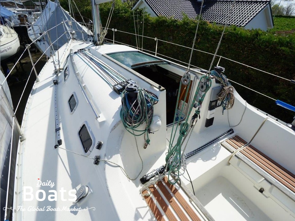 1991 Bénéteau First 310 for sale. View price, photos and Buy 1991 Bénéteau First 310 #352833