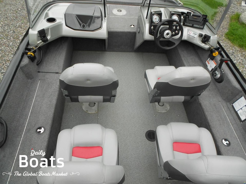 2016 Tracker Marine Proguide W16 for sale. View price, photos and Buy ...