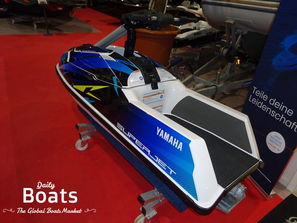 2022 Yamaha WaveRunner Super-Jet 4-Takt for sale. View price, photos ...