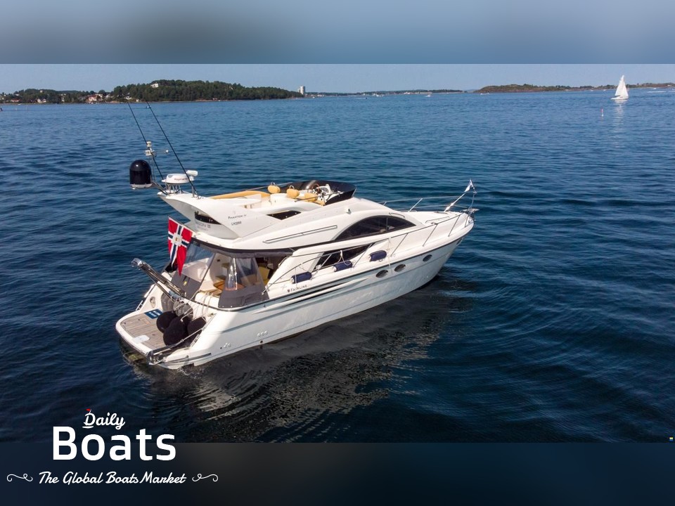 2002 Fairline Phantom 43 for sale. View price, photos and Buy 2002 ...