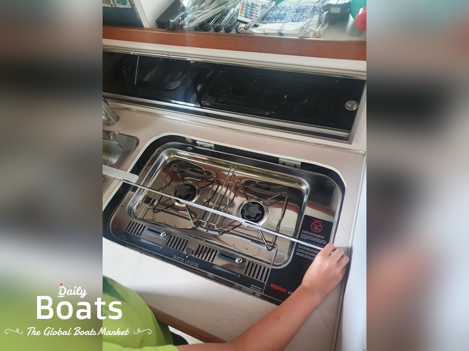 1990 Regal 320 Commodore for sale. View price, photos and Buy 1990 ...