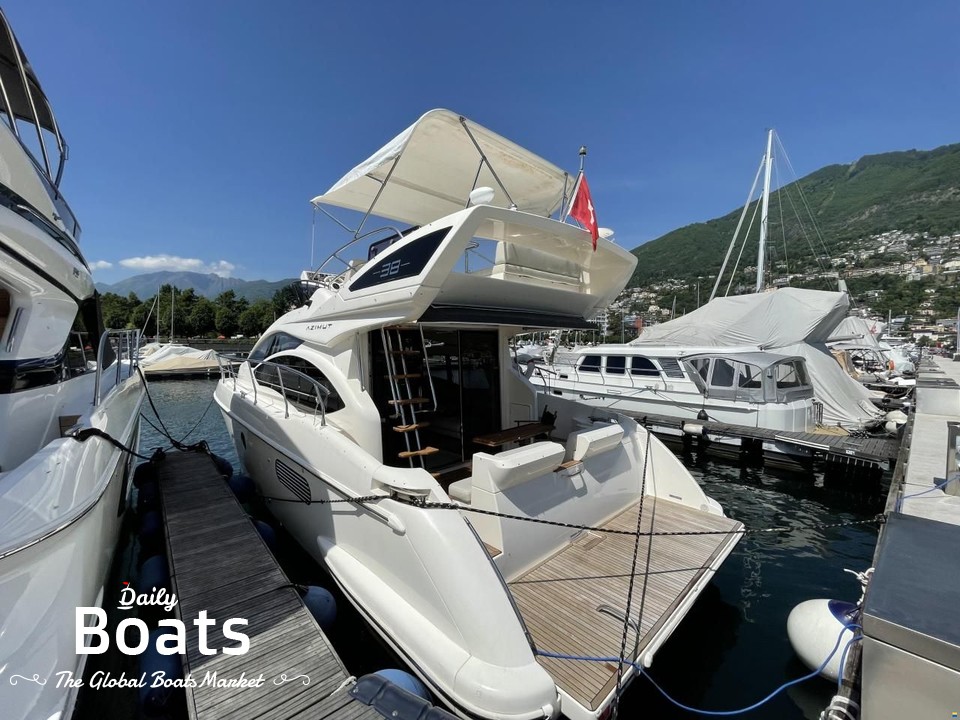 2010 Azimut 38 Fly на продажу. Посмотреть цену, фотографии и Купить ...
