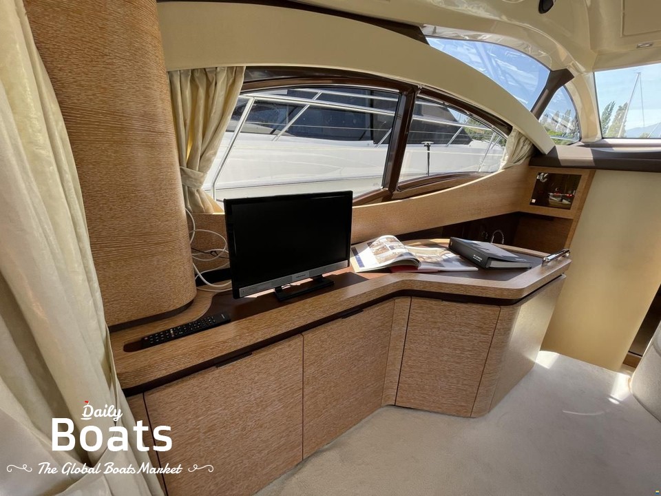 2010 Azimut 38 Fly for sale. View price, photos and Buy 2010 Azimut 38 ...