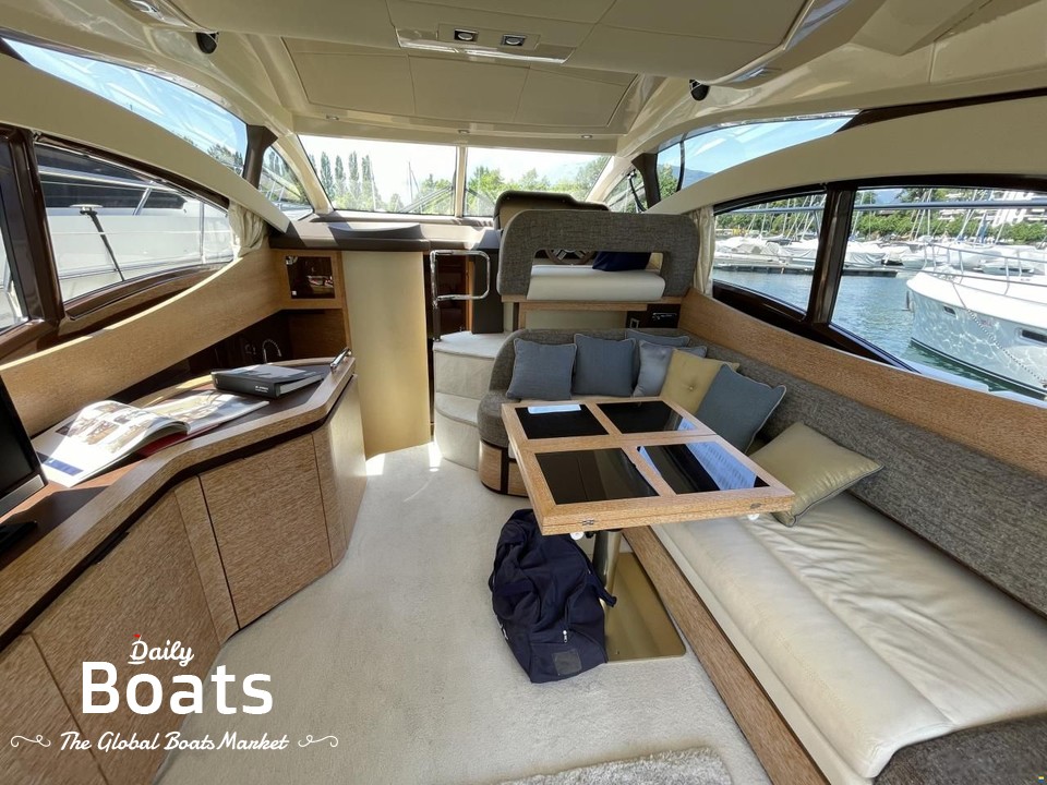 2010 Azimut 38 Fly for sale. View price, photos and Buy 2010 Azimut 38 ...