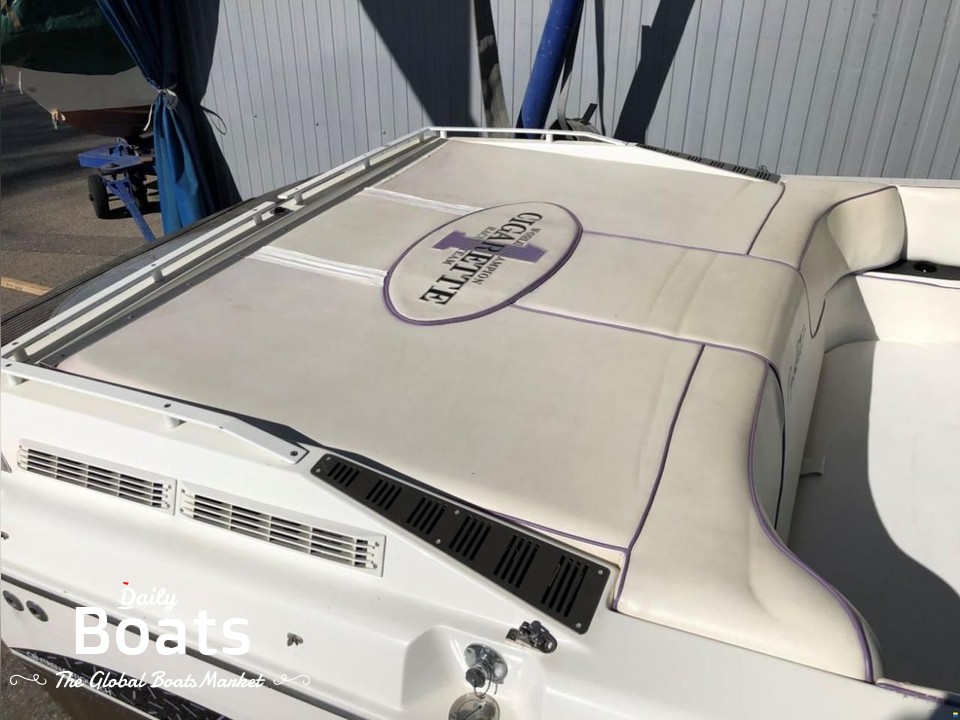 1993 Cigarette Bullet 31 for sale. View price, photos and Buy 1993 ...
