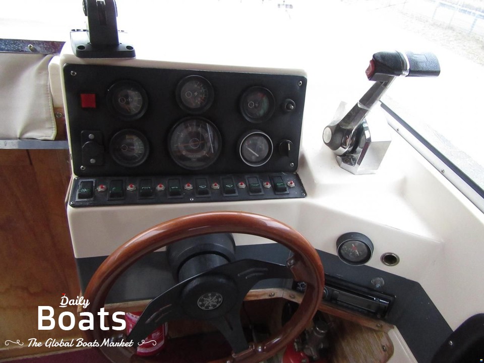 1986 Windy 23 Fc à vendre. Voir le prix, les photos et Acheter 1986 ...