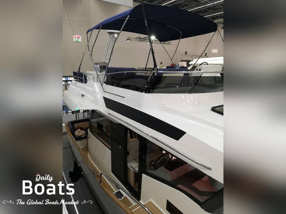 Delphia Bluescape 1200 Fly August for sale. View price, photos and Buy ...