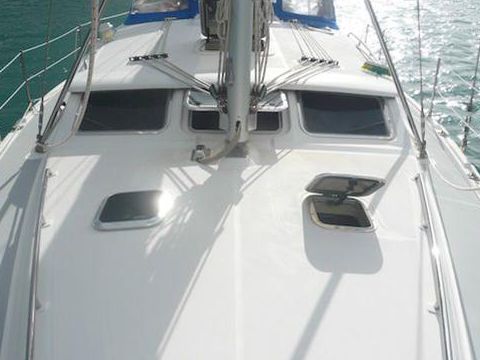 2004 Hunter Legend 45 Ds for sale. View price, photos and Buy 2004 ...