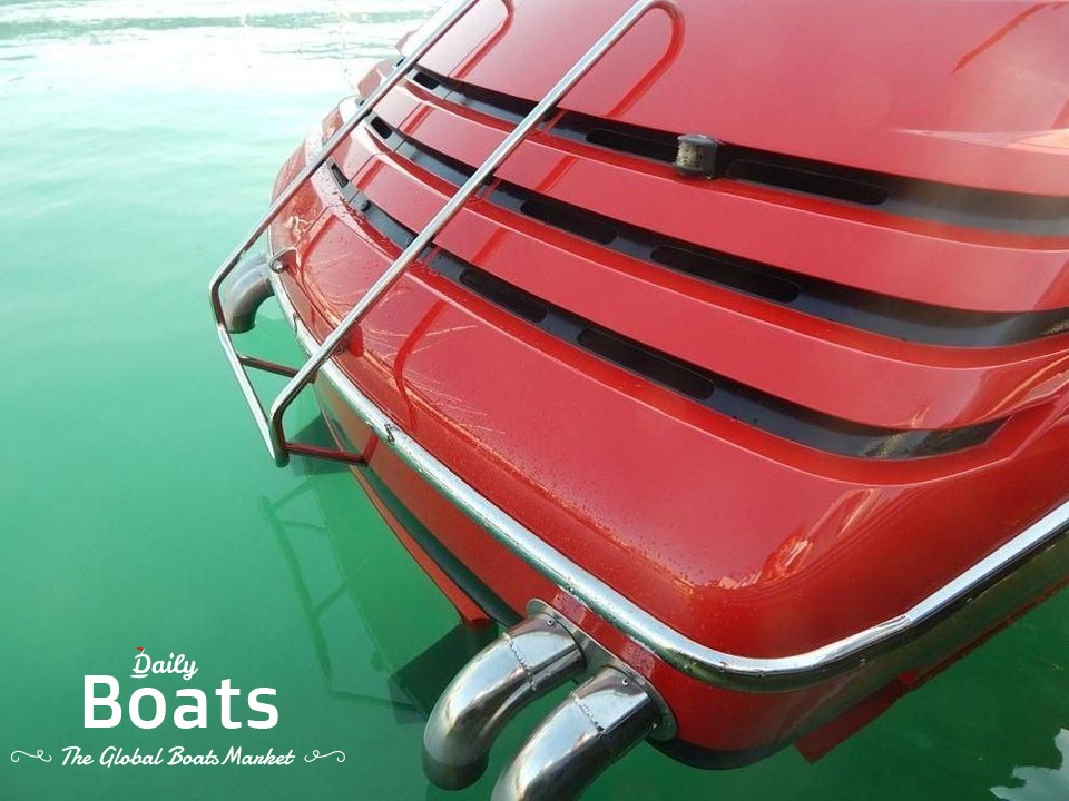 1990 Riva Ferrari 32 for sale. View price, photos and Buy 1990 Riva ...