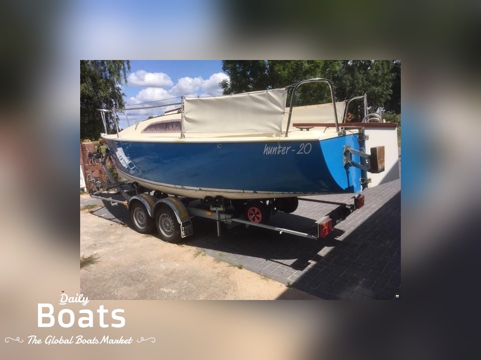 1985 Hunter Medina 20 for sale. View price, photos and Buy 1985 Hunter ...