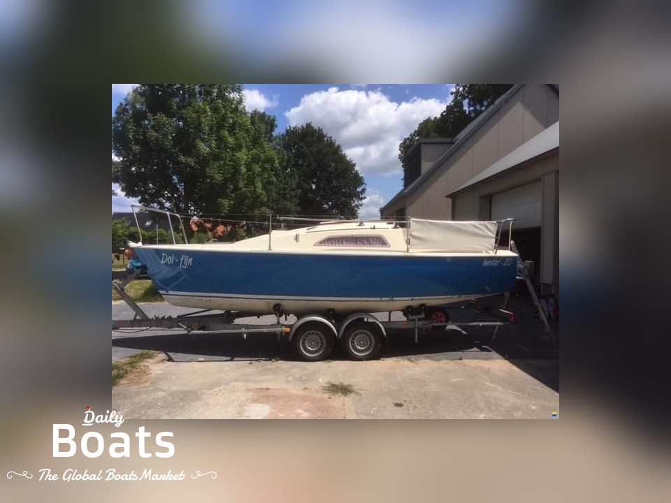 1985 Hunter Medina 20 for sale. View price, photos and Buy 1985 Hunter ...