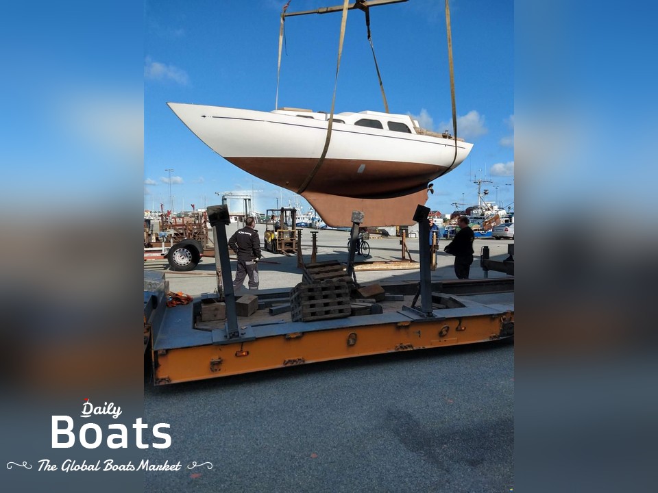 1969 Bianca Yachts 27 for sale. View price, photos and Buy 1969 Bianca ...