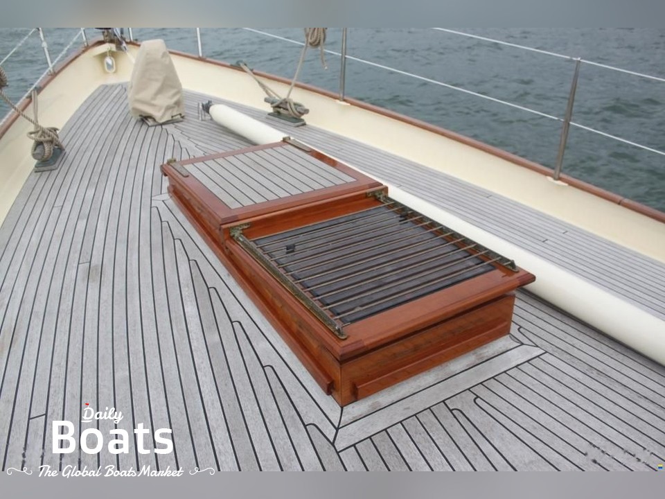 1946 Klassiek Scherp Jacht Flush Deck Sloop for sale. View price ...