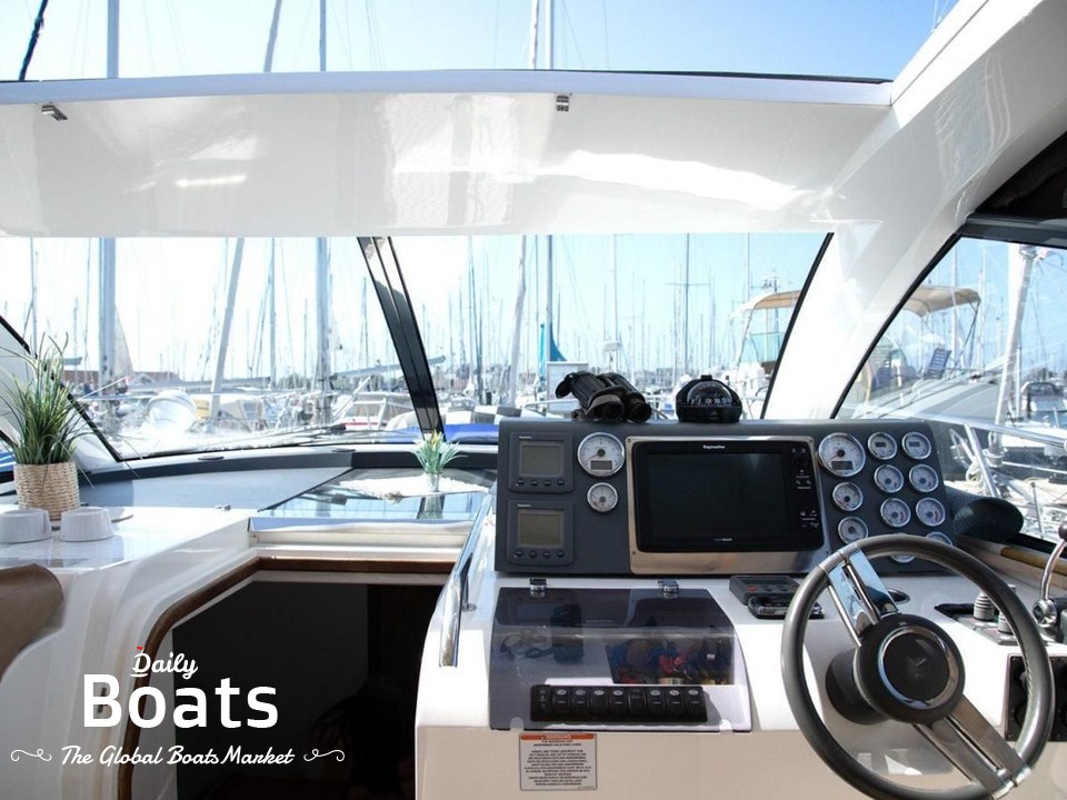 2010 Sealine Sc 35 for sale. View price, photos and Buy 2010 Sealine Sc ...