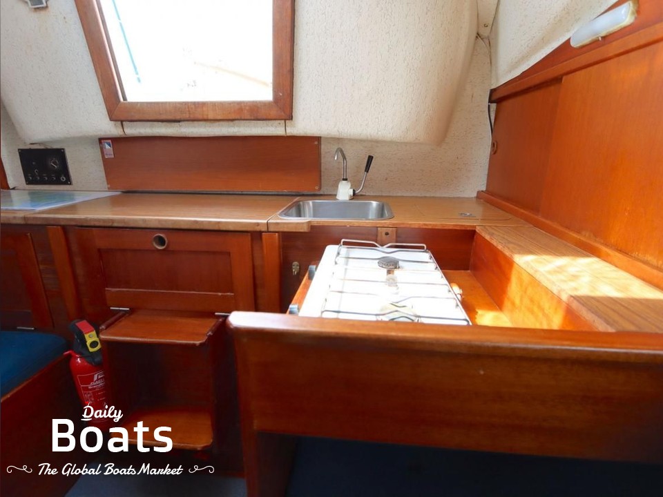 1980 Hallberg Rassy 26 for sale. View price, photos and Buy 1980 ...