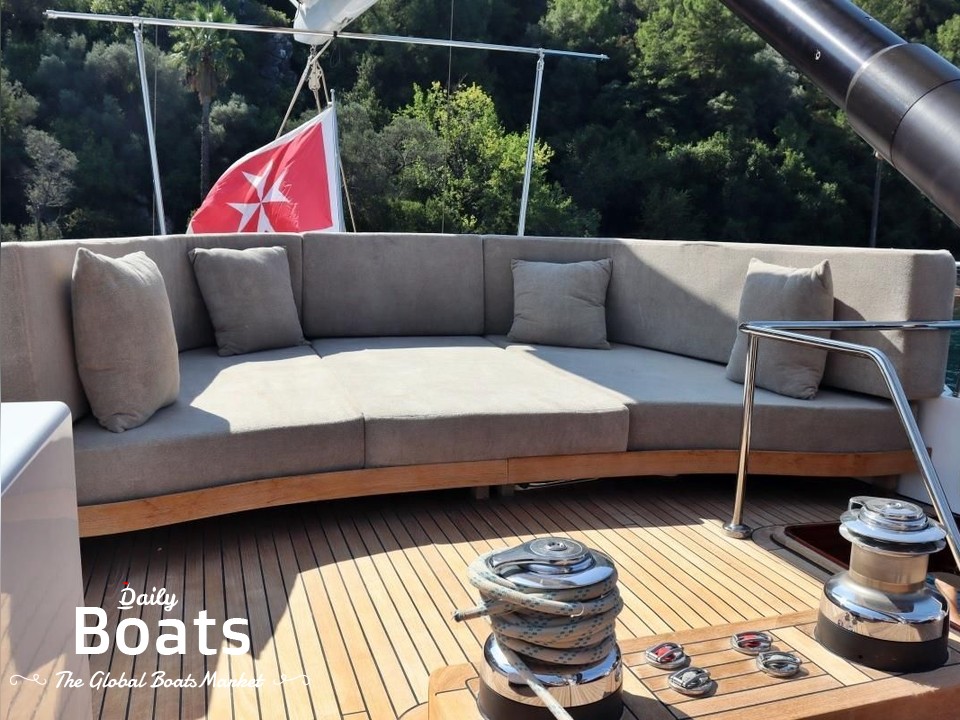 2011 Custom Mirror Yacht Shipyard Built 35 Me for sale. View price ...