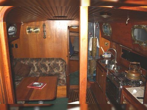 1994 Bruce Roberts Spray 28 for sale. View price, photos and Buy 1994 ...