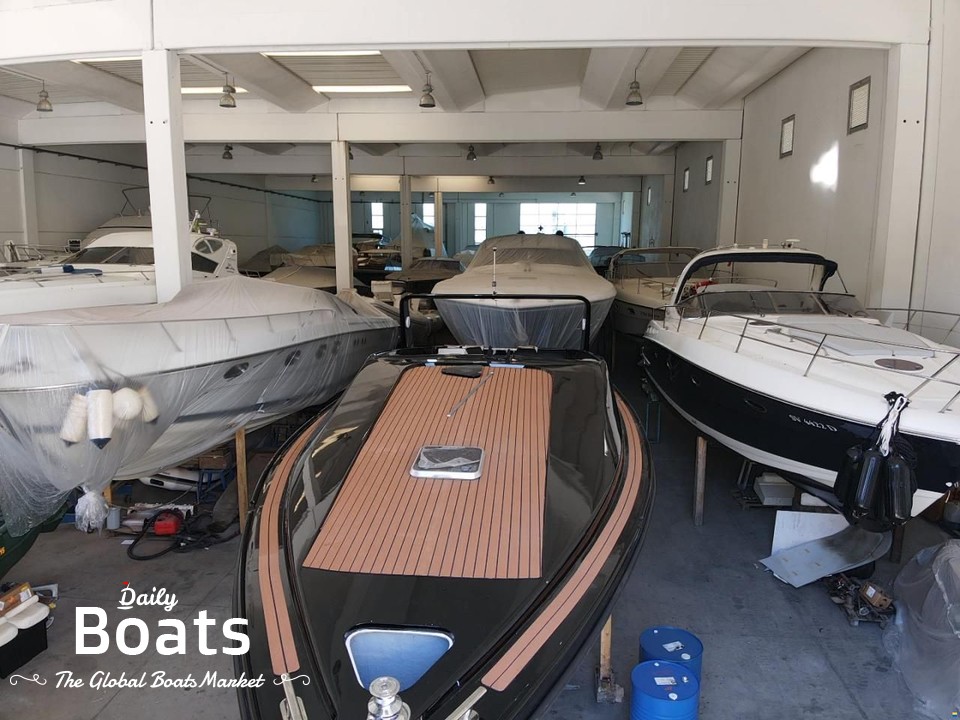 1990 Tullio Abbate Executive for sale. View price, photos and Buy 1990 ...