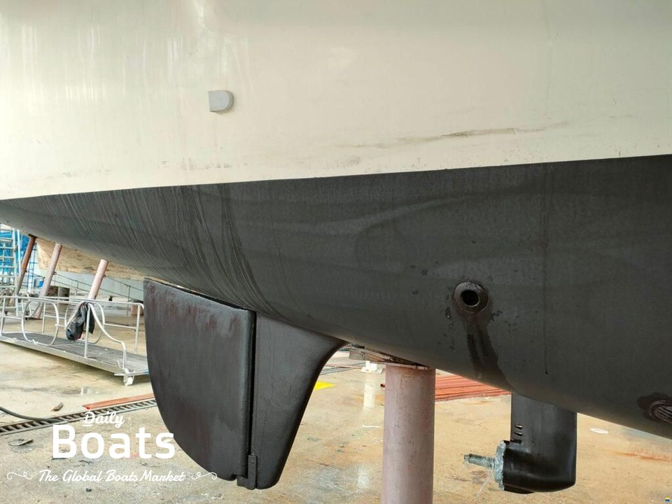 2005 Maxim Marine 380 Mk Ii for sale. View price, photos and Buy 2005 ...