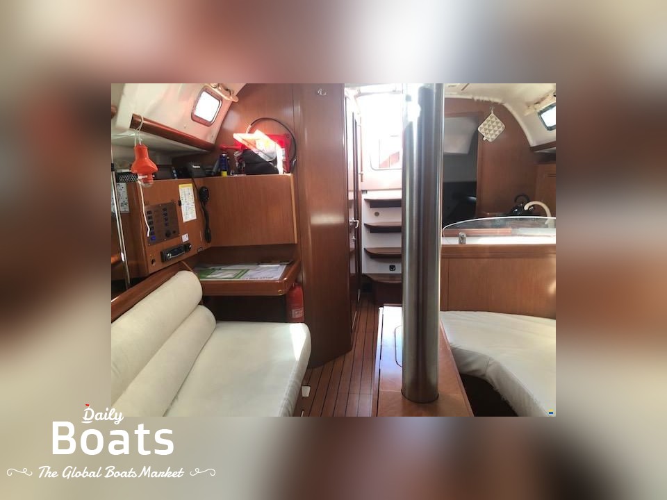 2007 Bénéteau Oceanis 343 Clipper for sale. View price, photos and Buy 2007 Bénéteau Oceanis 343 ...