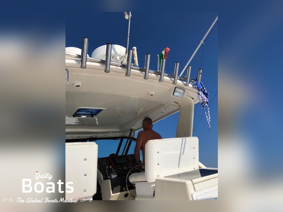 Tiara 33 open con tettuccio for sale. View price, photos and Buy Tiara ...