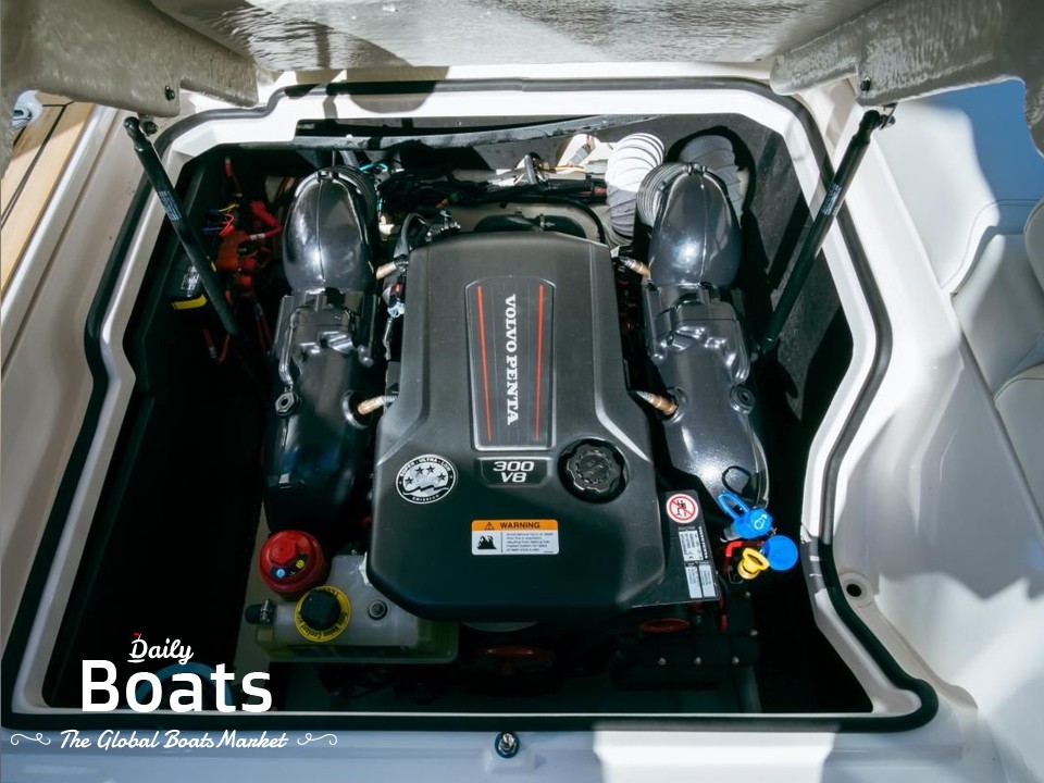 2022 Regal Ls4 Cuddy for sale. View price, photos and Buy 2022 Regal ...