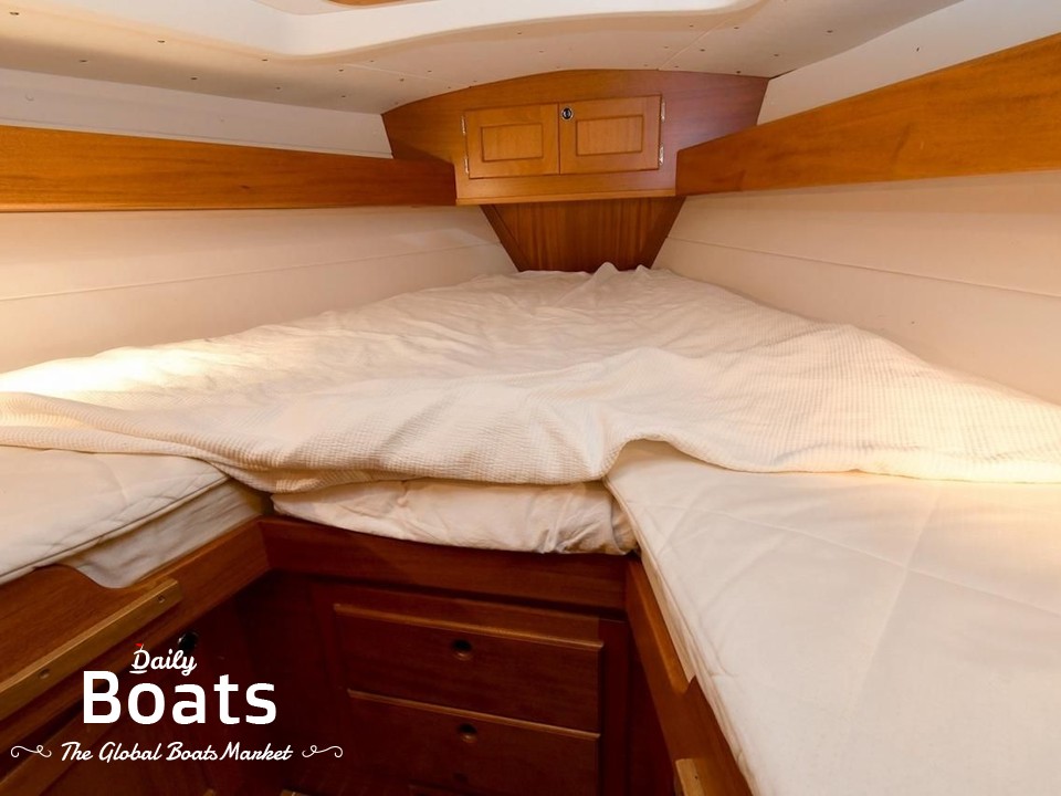 2002 CR Yachts 400 Ds for sale. View price, photos and Buy 2002 CR ...