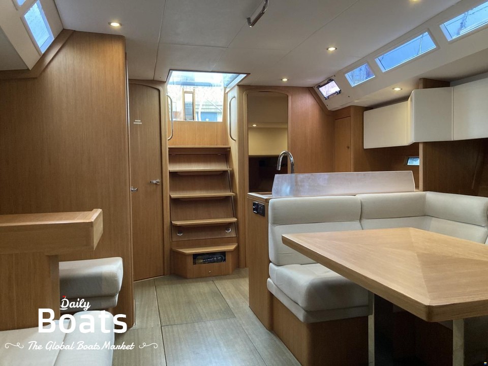2011 Solaris 44 for sale. View price, photos and Buy 2011 Solaris 44 ...