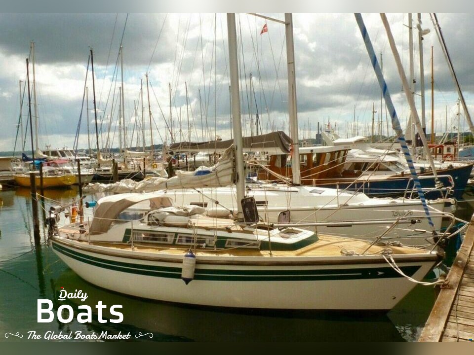 1989 Sirius 31 for sale. View price, photos and Buy 1989 Sirius 31 #356325