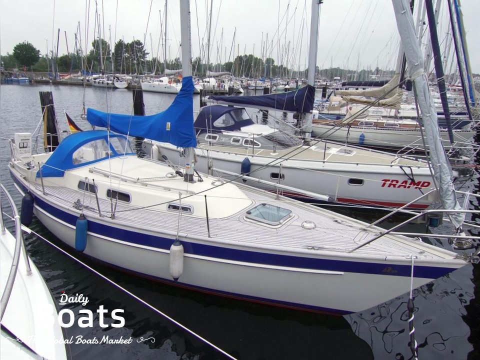 1987 Hallberg-Rassy 29 for sale. View price, photos and Buy 1987 ...