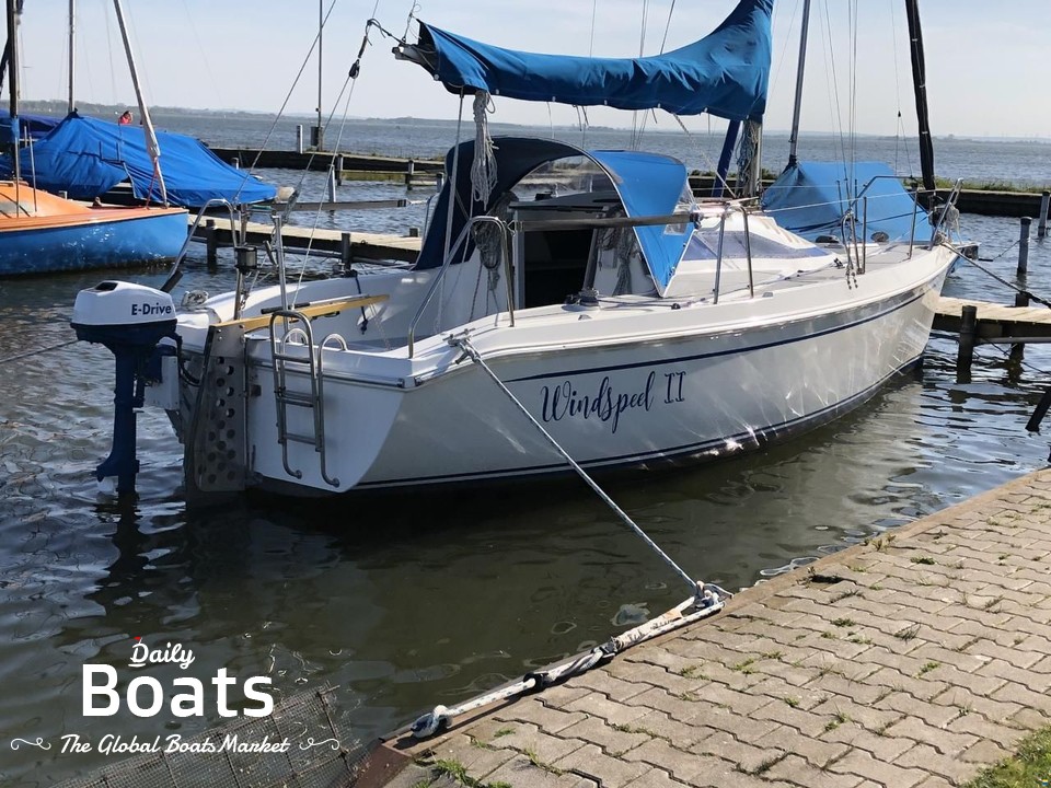 New classic 700 pretty 23 for sale - Daily Boats