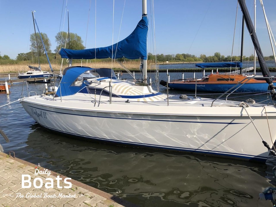 1995 New Classic 700 (Pretty 23) for sale. View price, photos and Buy ...