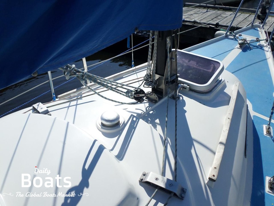 1985 Defender 27 for sale. View price, photos and Buy 1985 Defender 27 #356406