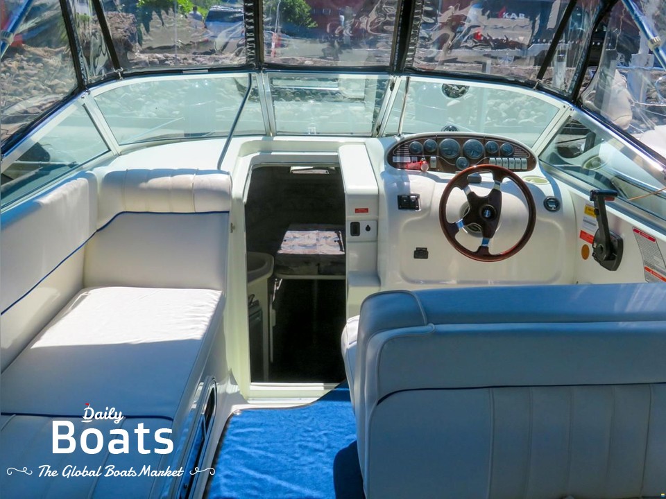 1996 Sea Ray 240 Da for sale. View price, photos and Buy 1996 Sea Ray ...