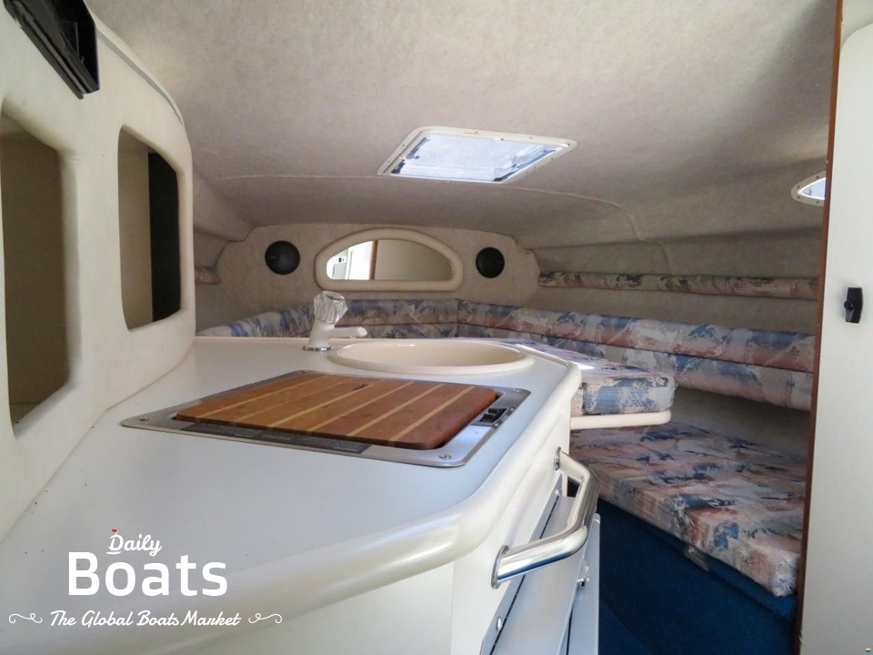 1996 Sea Ray 240 Da for sale. View price, photos and Buy 1996 Sea Ray ...